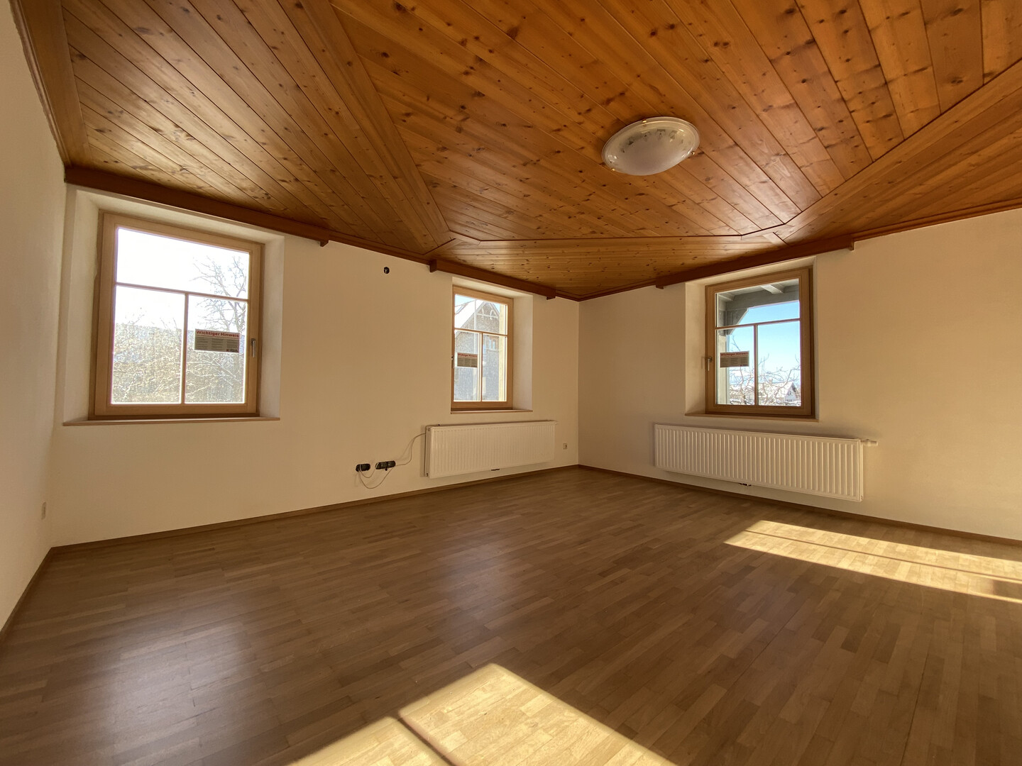 4-Zimmer-Erdgeschosswohnung in generalsaniertem Haus in Röthis ...